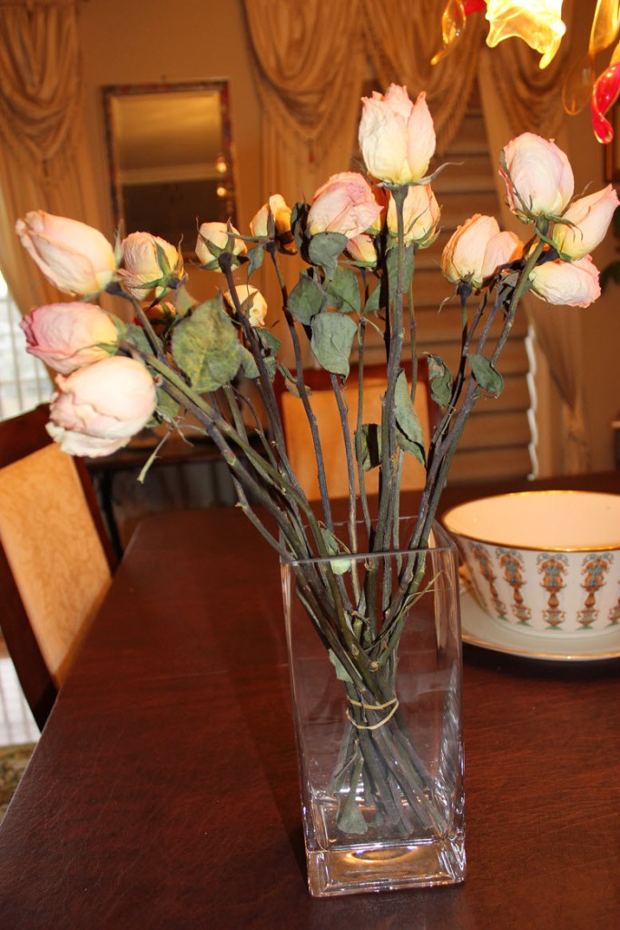 Create An Elegant Lighted Floral Centerpiece