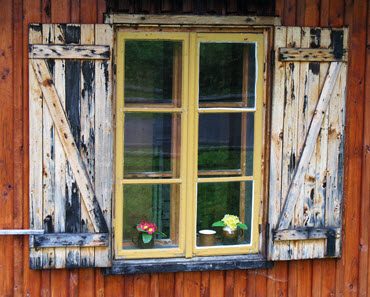 How to Revamp Your Windows This Summer