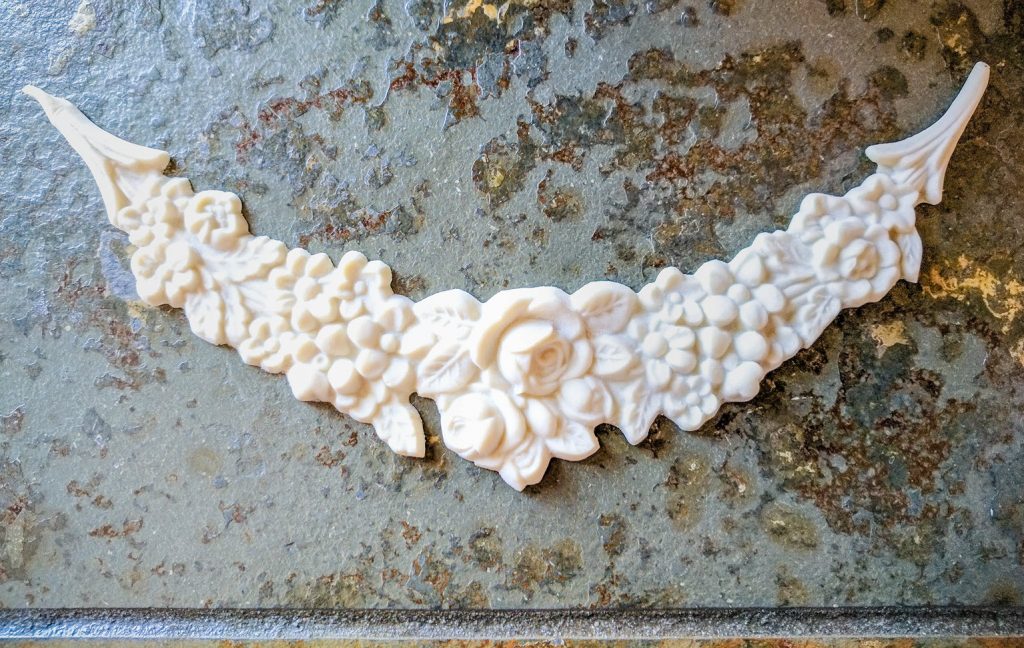 How To Add Beautiful Bendable Furniture Moldings To Your Decor