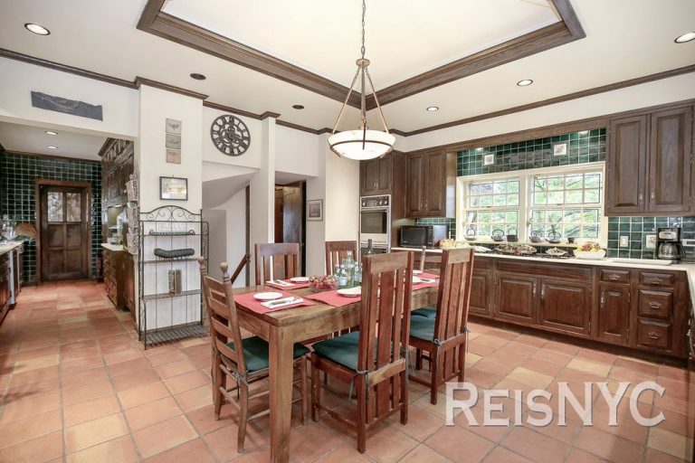 An Epic Fairytale Gingerbread House In Brooklyn - And My Connection!