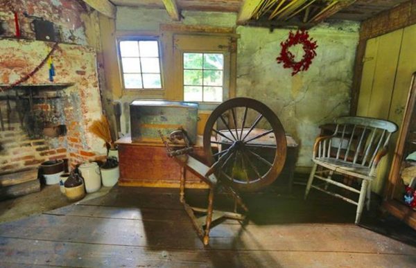 Nothnagle Cabin - America's Oldest Log Cabin Historic Home Tour