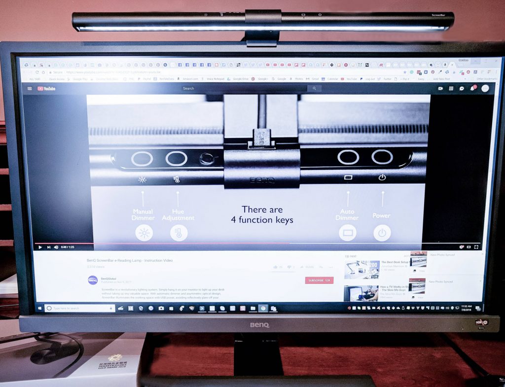 The Best Desk Lamp Ever! BenQ ScreenBar e-Reading Lamp