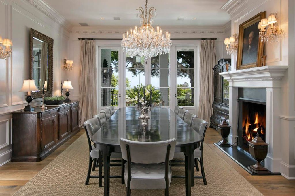 Rob Lowe Has A Dreamy California Estate & You Need To See It!
