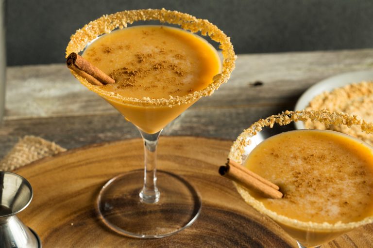 4 Easy Fall Cocktails That Will Make You Say YUM – Beverages