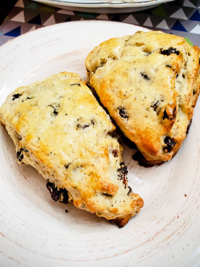 Earl Grey Raisin Scones with Vanilla Glaze - Delicious Comfort Food!