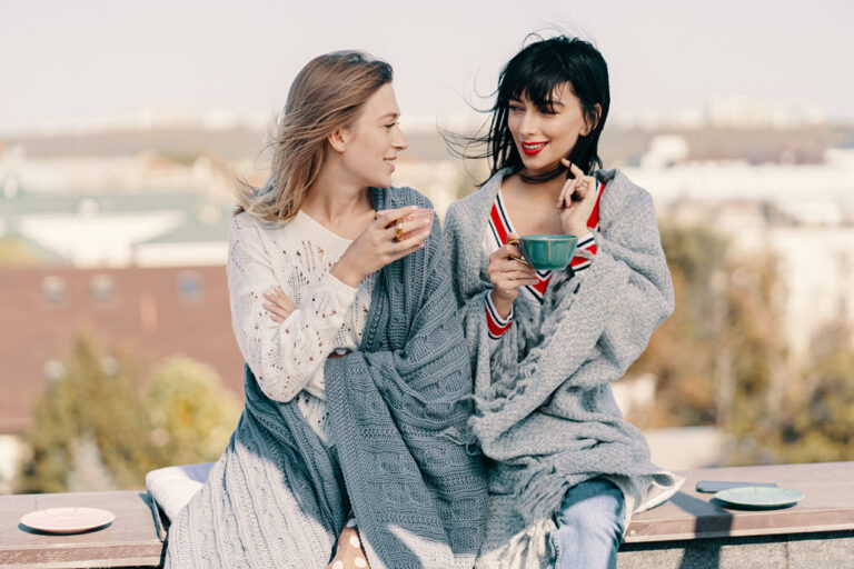 10 Ways To Keep Long-Distance Friendships Alive And Fun!