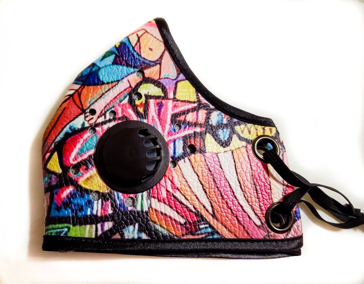 How To Wear Makeup With A Face Mask (Smudge-Free!)