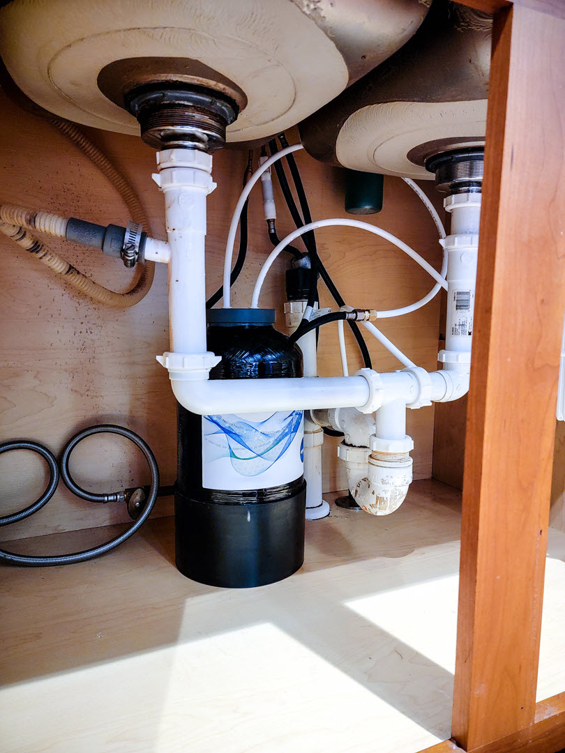 Purify Your Kitchen Tap Water With The AquaLiv Water System