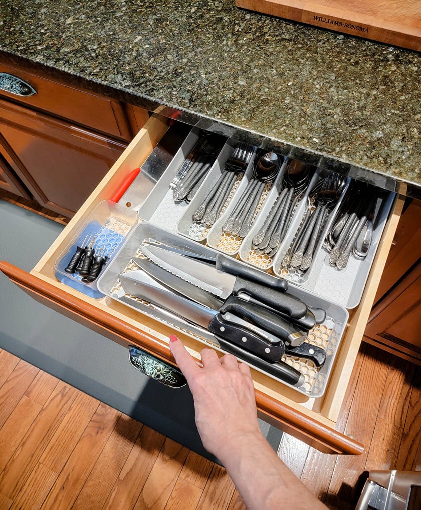 How To Easily Organize Kitchen Cabinet Drawers Like A Pro