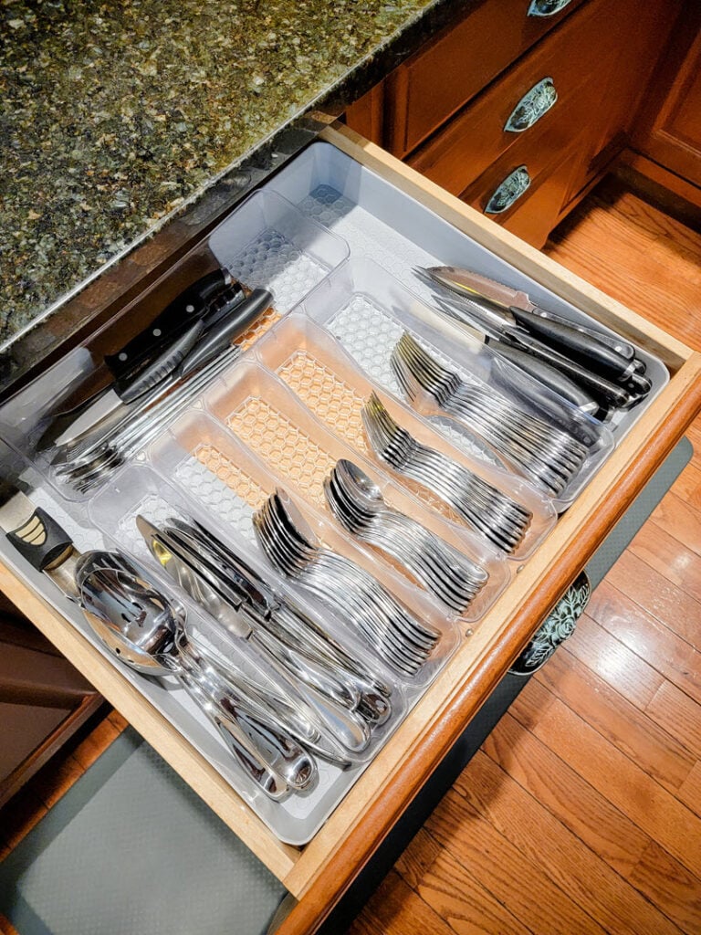 How To Easily Organize Kitchen Cabinet Drawers Like A Pro