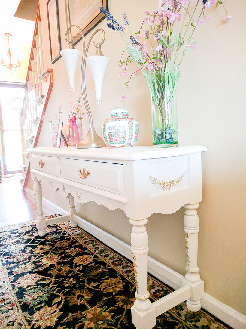 Townhouse Decorating Ideas To Brighten And Beautify Your Home