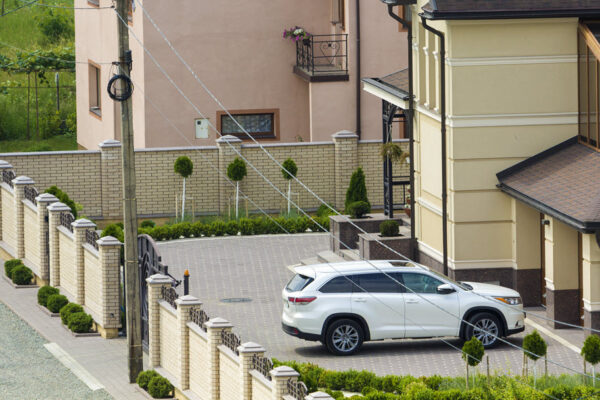 Privacy Fencing Ideas For Security And Curb Appeal Style