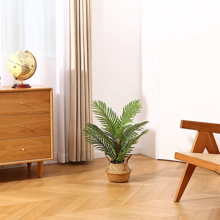 Beautiful And Realistic Faux Plants That Will Brighten Your Home